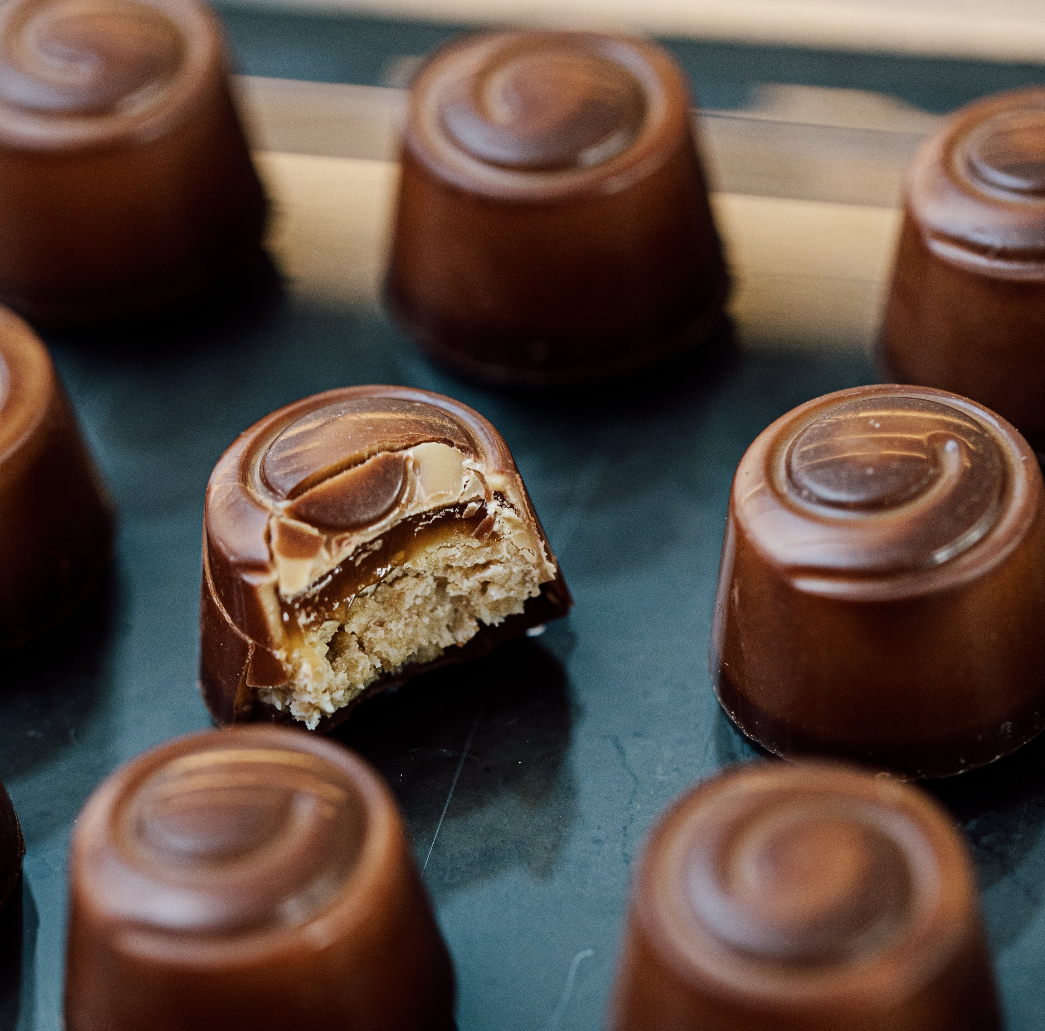 Unwrapped Chocolate – Brown Chocolate